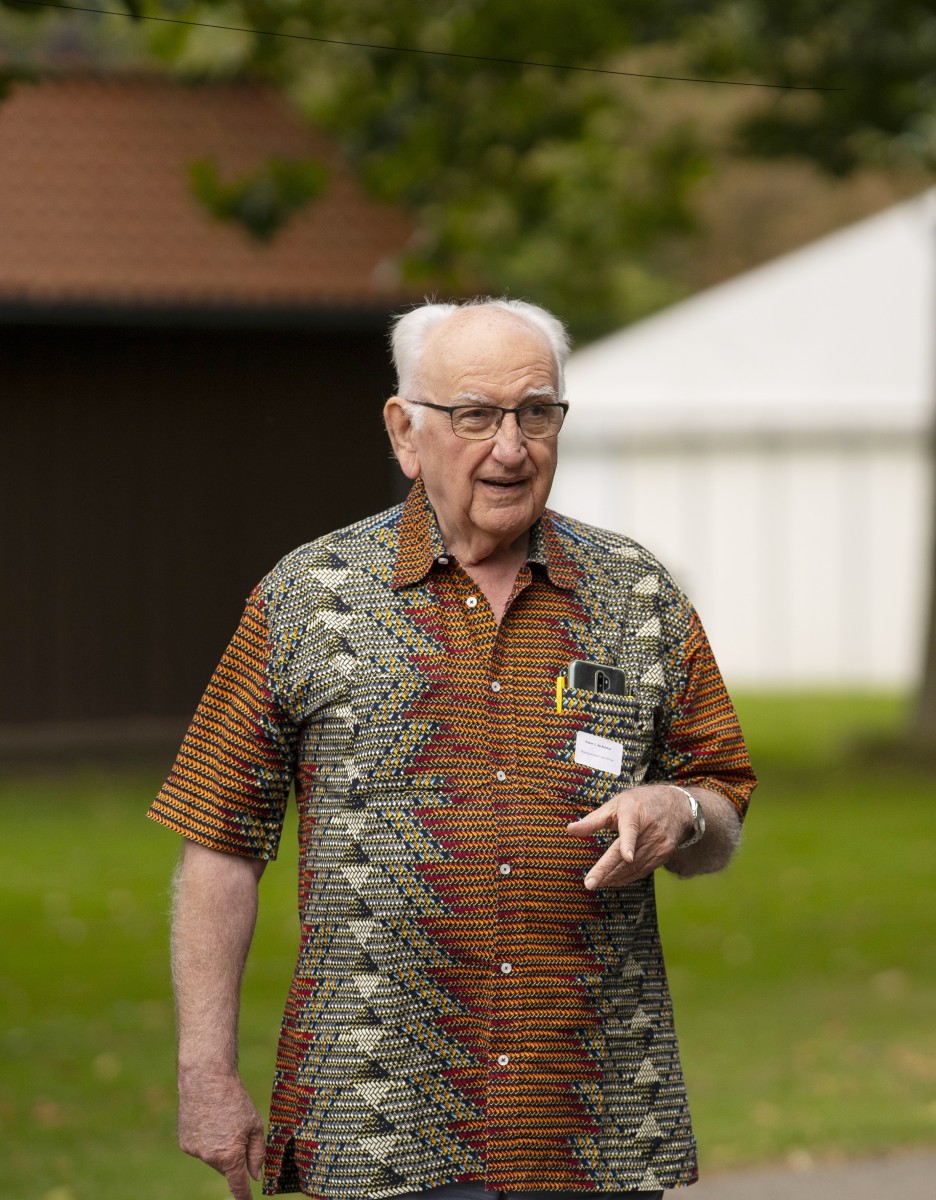 Pater Jozef de Bekker over synodaliteit bij de missionarissen van ...